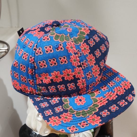 Marc Jacobs | Accessories | Marc Jacobs Hat Nwt | Poshmark